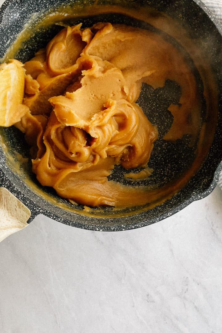 Flour Halva - Turkish Un Helvasi Dessert Recipe | Aegean Delight